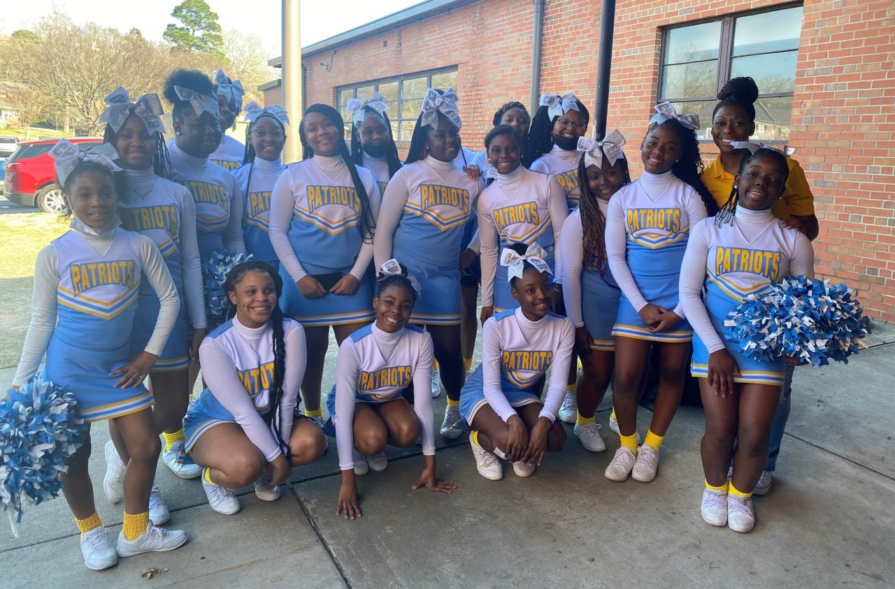 Cheerleaders | Fort Middle School